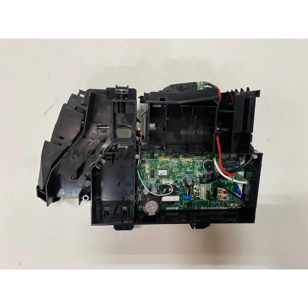 DAIKIN FTKF-IC BOARD EL.COMPO.ASSY | Shopee Malaysia