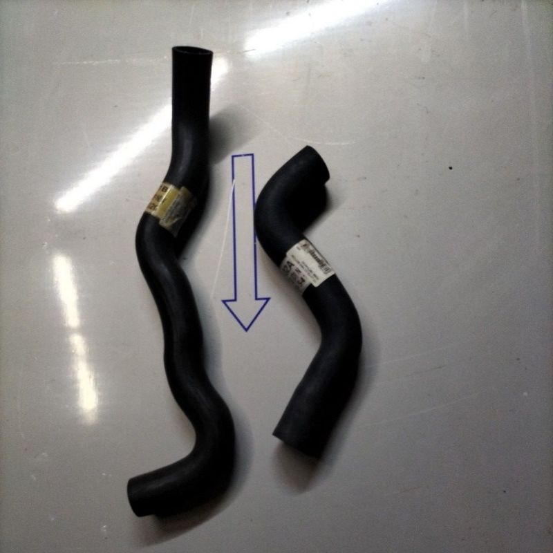 TOYOTA HIACE LH 172 DIESEL TOP AND BOTTOM RADIATOR HOSE | Shopee Malaysia