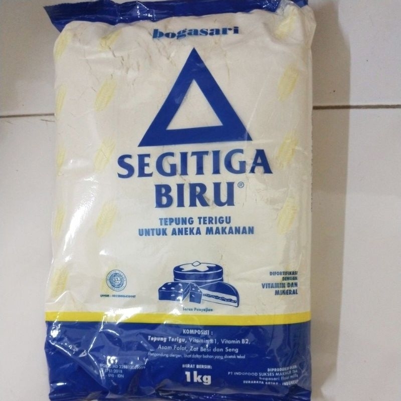 Tepung Terigu( Gandum) Segitiga Biru Original Indonesia 1pck 1kg ...