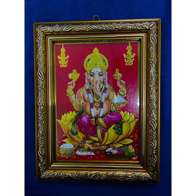 Ganesha with red background and gold frame photo | Shopee Malaysia