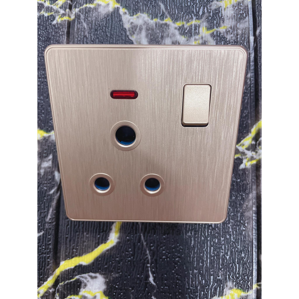 15A switch socket round plug top round 15a plastic / iron material ...
