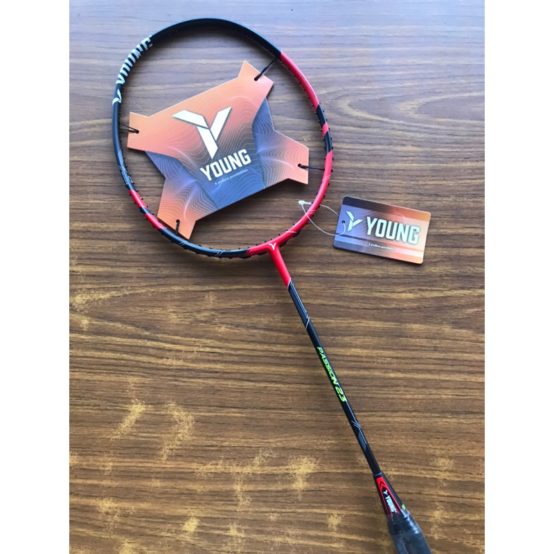 YOUNG RACQUET FREE FELET STRING& GRIP 🎁 | Shopee Malaysia