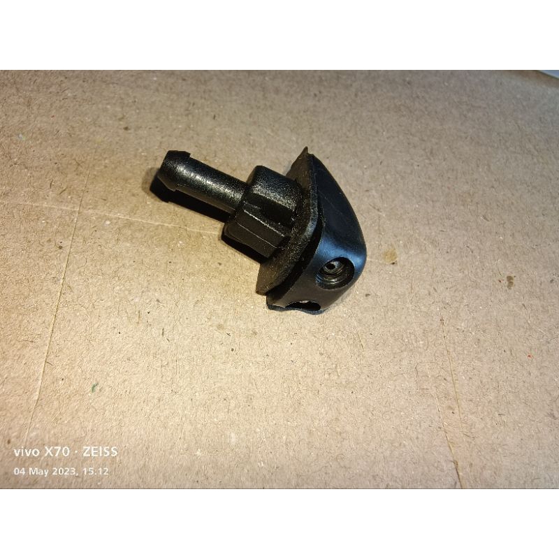 Isuzu Invader spray washier nozzle,hose and connector. | Shopee Malaysia