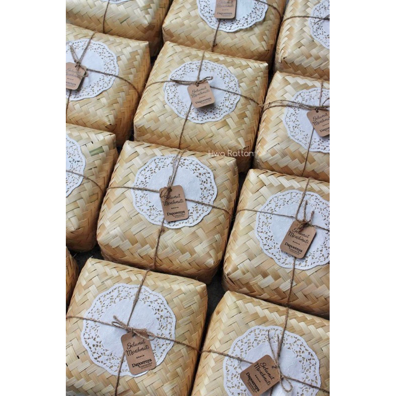 Bamboo box weaving mengkuang besek penutup kotak segi empat gift box ...