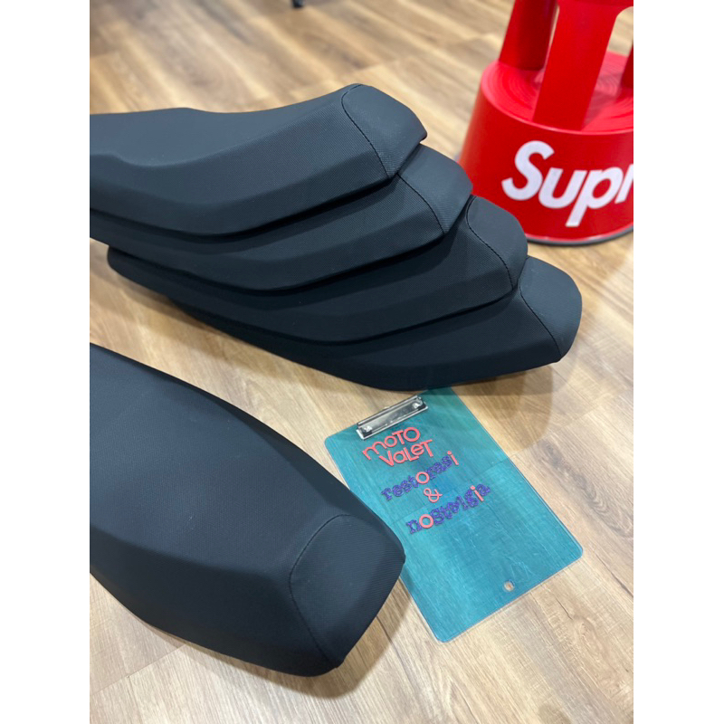Seat orang muda for lc 135 V1-V7 | Shopee Malaysia