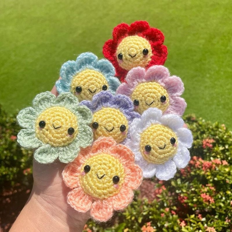 smile flower keychains handmade plushie crochet amigurumi knit cute ...