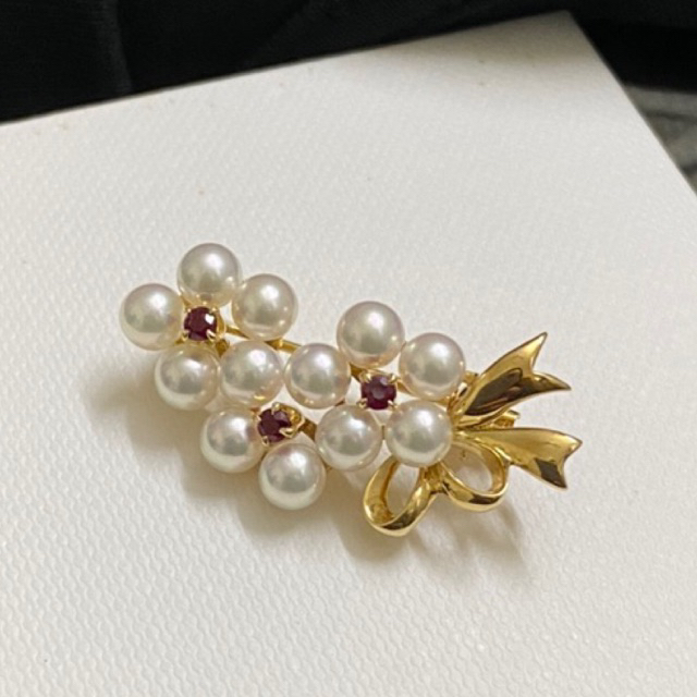 Mikimoto K18 18K 750 gold ruby akoya baby sea pearl brooch | Shopee Malaysia
