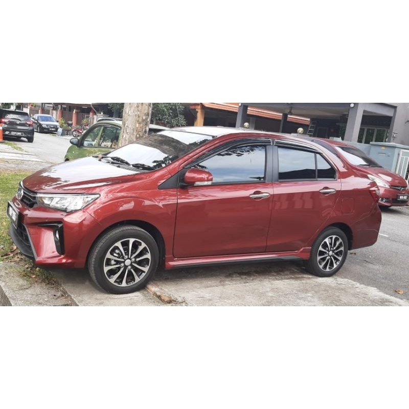 Perodua Bezza/Axia Side Skirts. ORIGINAL Perodua, BARU dan siap CAT ...