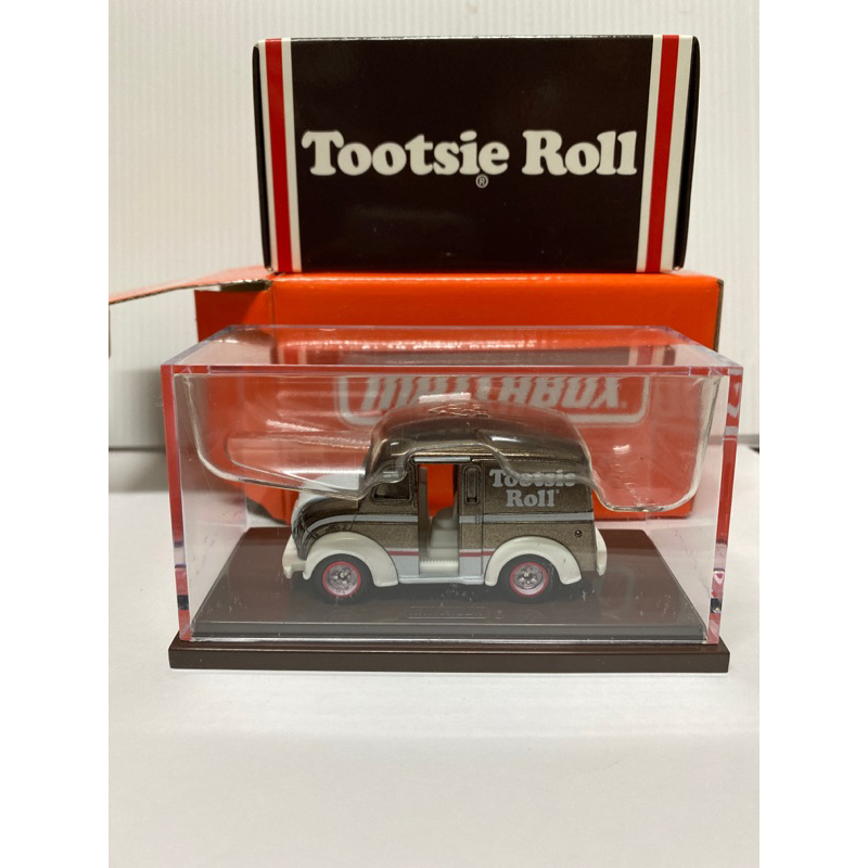 Matchbox divco milk truck tootsie roll Free milk Cart Display Box ...