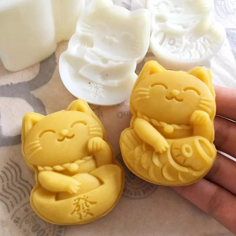 Plastic Material Mooncake Mold 50g Lucky Cat Shape Stamps Moon Cakes ...