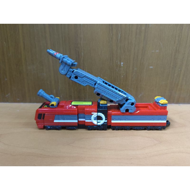 Bandai Ressha Sentai ToQger Train Union Series 10 Fire Ressha | Shopee ...