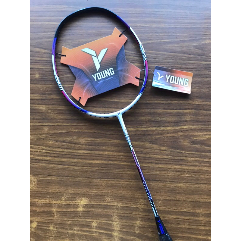 YOUNG RACQUET FREE FELET STRING& GRIP 🎁 | Shopee Malaysia