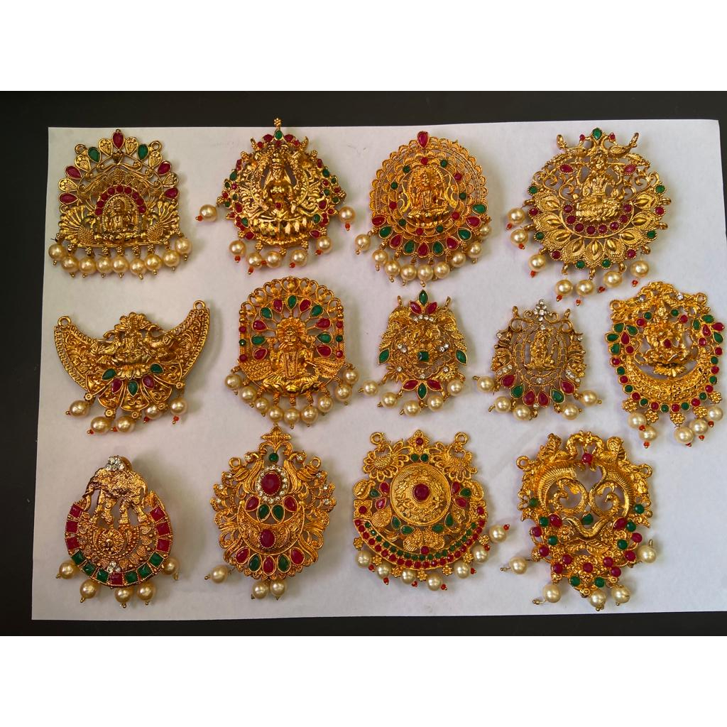 Mahalakshmi Pendant Aari Work (1 pcs) | Shopee Malaysia