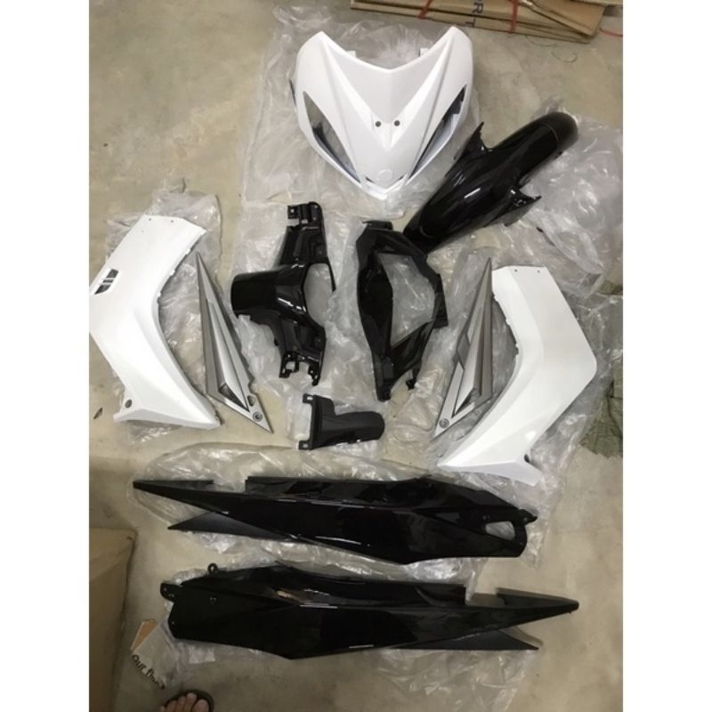 COVER SET LC 135 V1 DEMAK EVO SPARK COVERSET LC135 LC V1 COVERSET LC135 ...