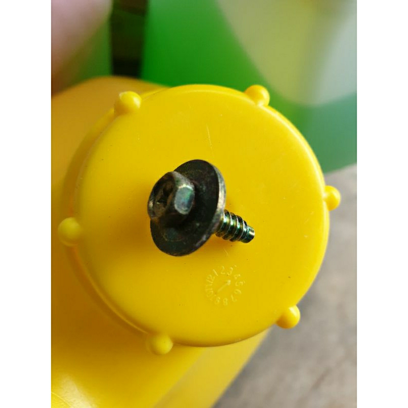 Skru original untuk ikat motor blower aircond kancil 660 850 petak ...
