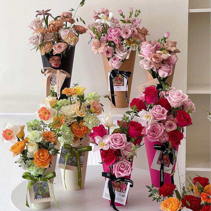 SHIOK Kraft Paper Round Shaped Creative Flower Hugging Bucket For ...