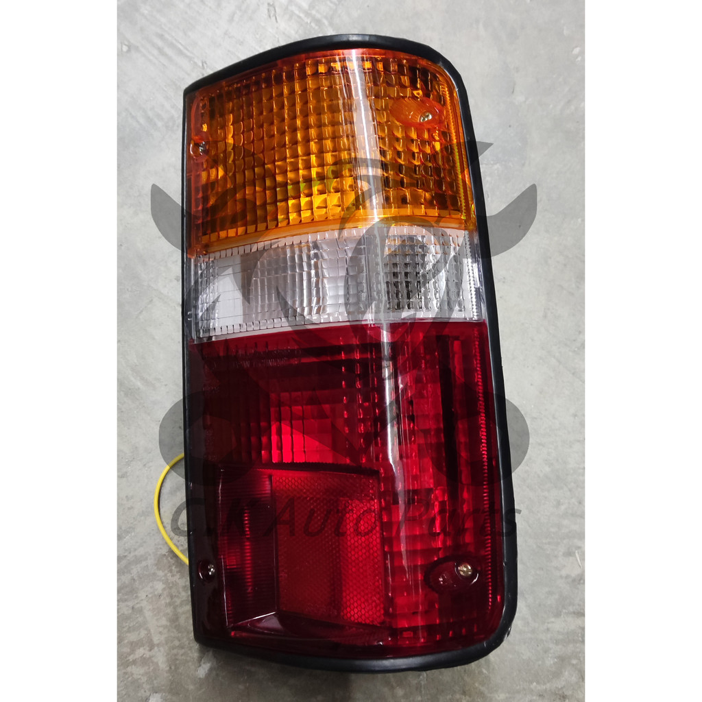 (OEM QUALITY)TOYOTA HILUX LN106 1989,1990,1992 TAIL LAMP ASSY /TAIL ...