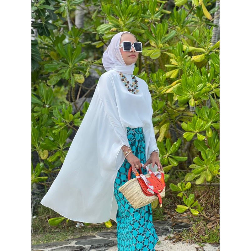 DEWI DIARY ALORA PARIO SET BATWING TOP WITH PARIO SKIRT | Shopee Malaysia