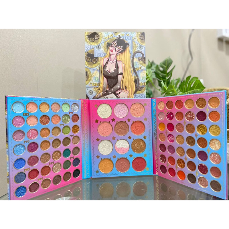KEVIN & COCO 96 FASHION EYESHADOW BATGIRL | Shopee Malaysia