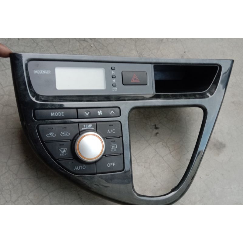 Toyota Wish Switch Aircond Controller NFL Suis Controll Panel Zne10 ...