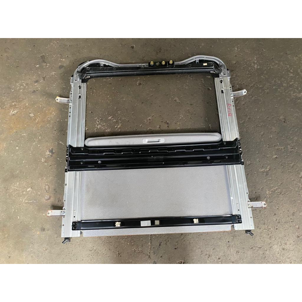 TOYOTA RAV 4 SUNROOF FRAME COMPLETE WITH CABLE ORIGINAL HALFCUT JAPAN ...