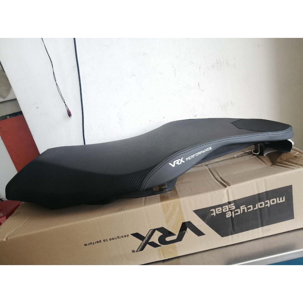 VRX MOTORCYCLE SEAT SPORTSTER YAMAHA NVX155 V1/ SEAT ASSY TEMPAT DUDUK MOTORBIKE RACING LEATHER ...