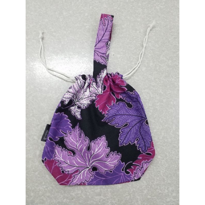 Handmade drawstring pouch / beg uncang | Shopee Malaysia