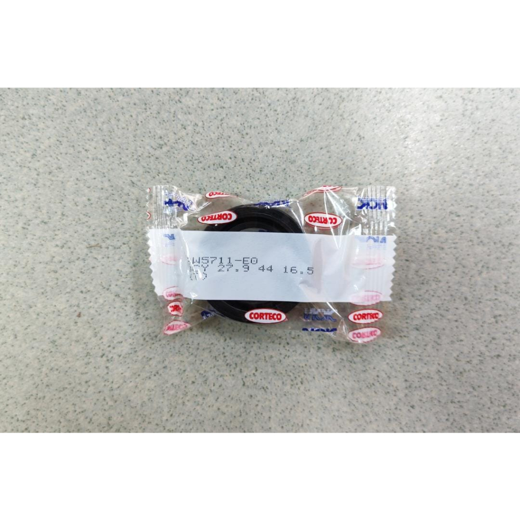 NOK OIL SEAL 28X44X16.5 DCY BW5711E | Shopee Malaysia