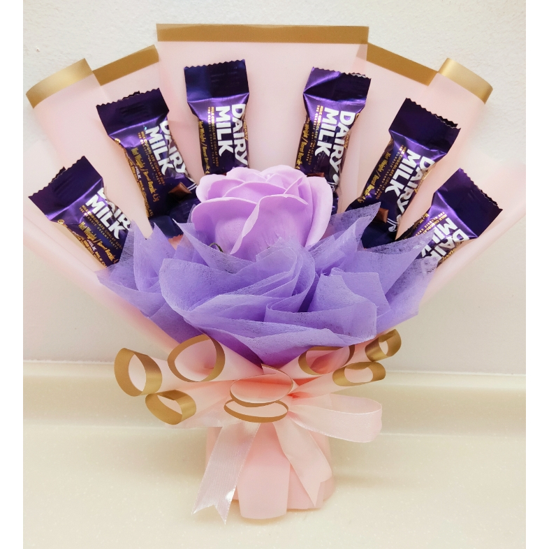 Soap rose Flower with Mini Chocolate Cadbury Bouquet Budget bunga for ...