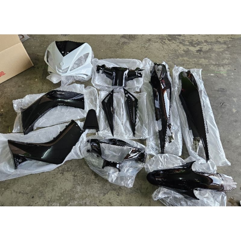 COVER SET LC 135 V1 DEMAK EVO SPARK COVERSET LC135 LC V1 COVERSET LC135 ...