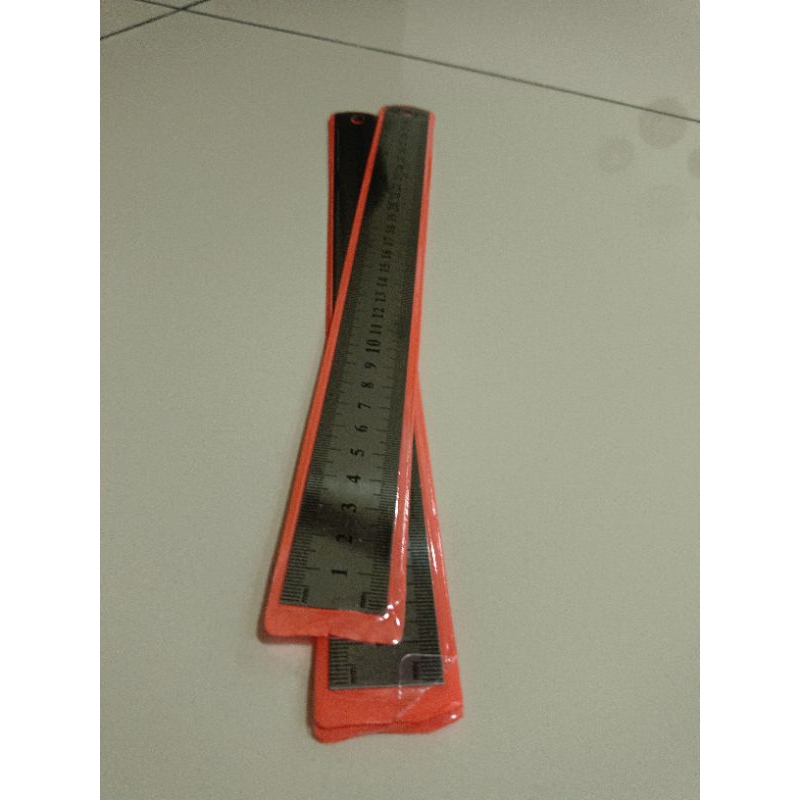 Steel Ruler/Pembaris Besi 30cm 钢尺 | Shopee Malaysia