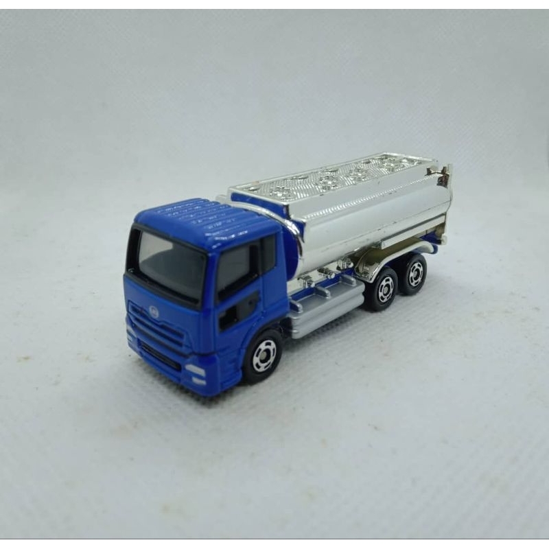 tomica nissan diesel quon tanker | Shopee Malaysia
