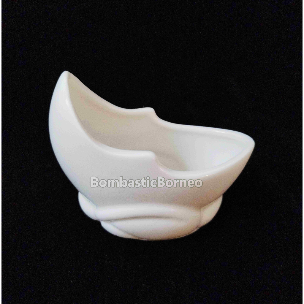 Decorative Candy Dish / Bone China Sweet Snack Plate / Pinggan Hiasan ...