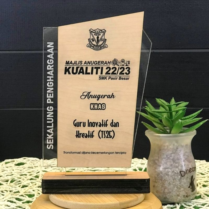 PLAK ANUGERAH: Hadiah pertandingan / cenderahati unik / murah dan ...