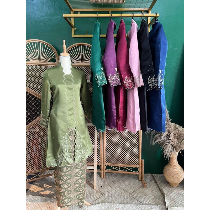 Baju kurung modern Raya/tunang/Nikah Fatimah kebarung moden | Shopee ...