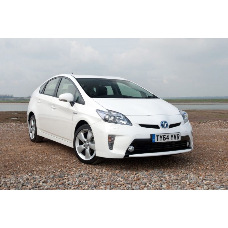Brand New Prius or Lexus Ct200h | Shopee Malaysia
