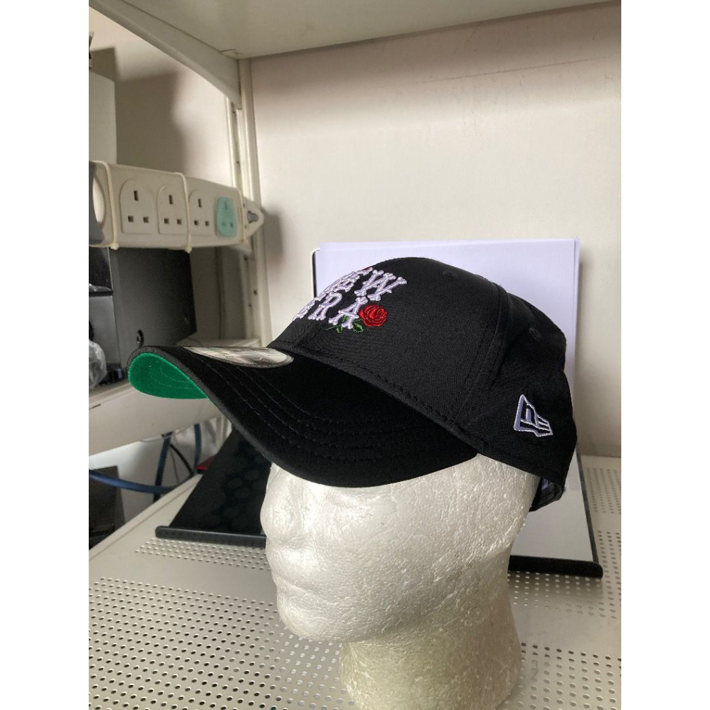 New Era 9Forty New Era (Rose Edition) Black Cap / Kelly Green UV ...