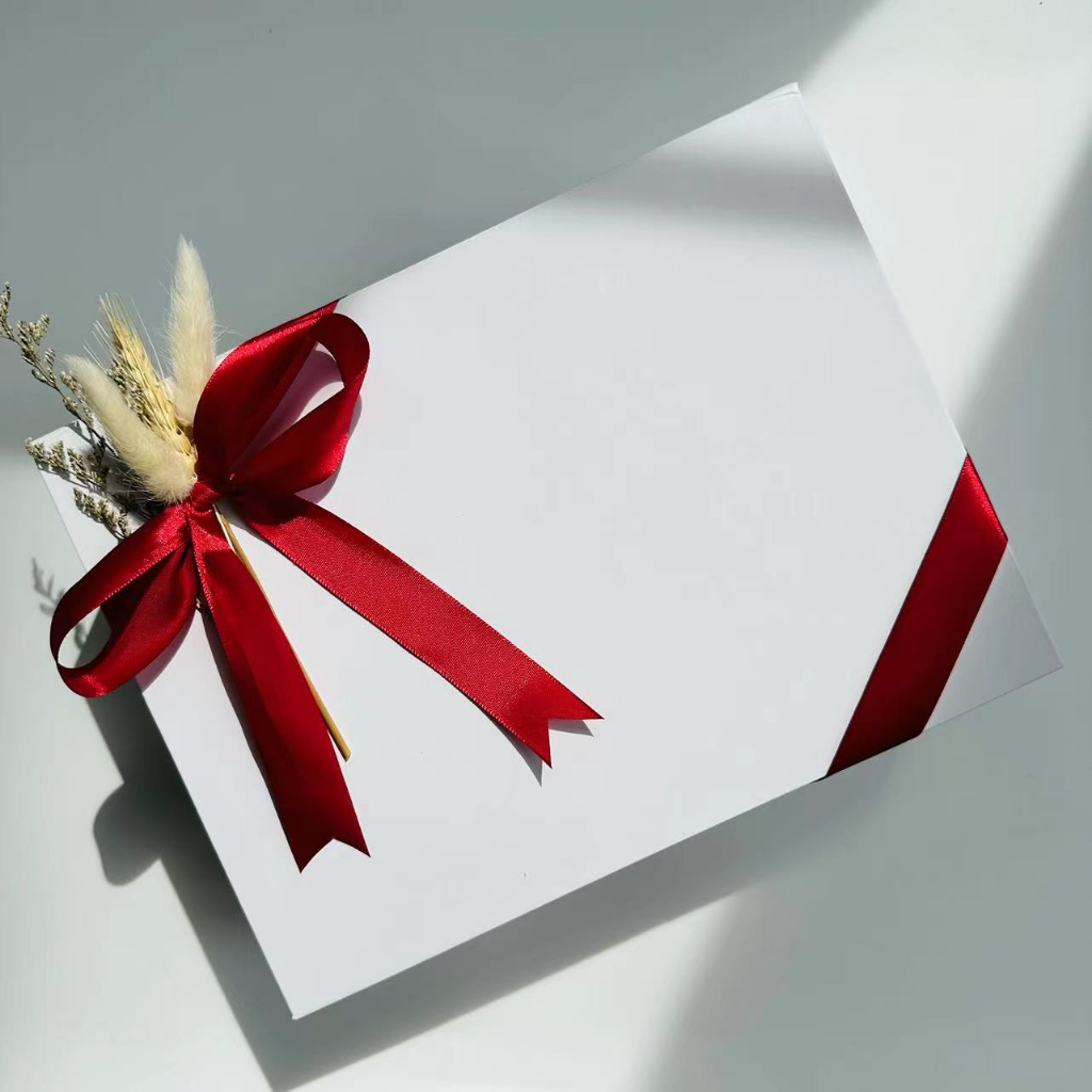 Premium Hard Case Magnetic Gift Box Packaging (M size) | Gift Box ...