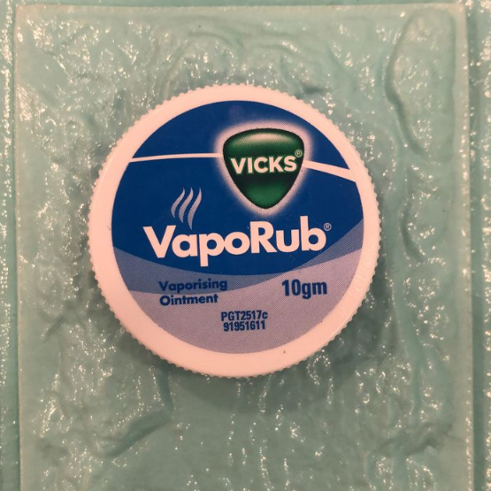 Vicks VapoRub Vaporising Ointment (10g/ 50g) | Shopee Malaysia