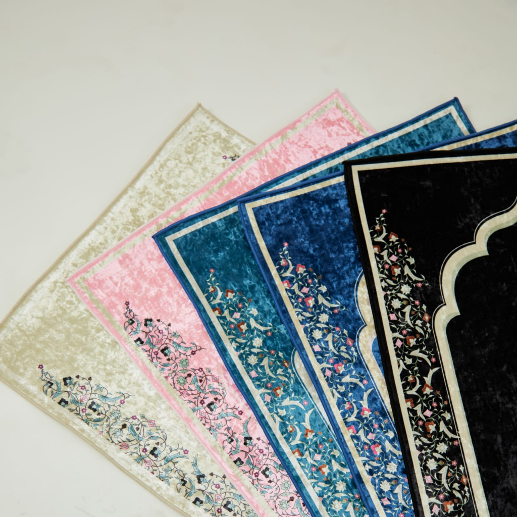 SEJADAH QIAM (Sejadah Travel, Sejadah Gift, Sejadah Baldu) Design Ice ...