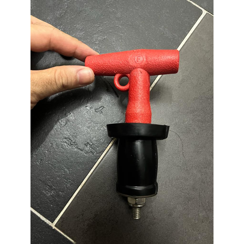Floor Trap Flooding Plug Drain Banjir Plug Tests Plug Water Ponding ...
