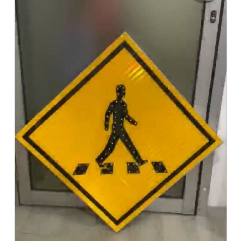 JKR SOLAR TRAFFIC LED ROAD WD15 SIGNAGE 600 x 600mm | Shopee Malaysia