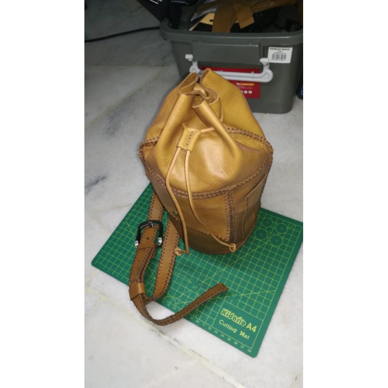 (Pre-order) Beg Uncang Kulit Handmade | Shopee Malaysia