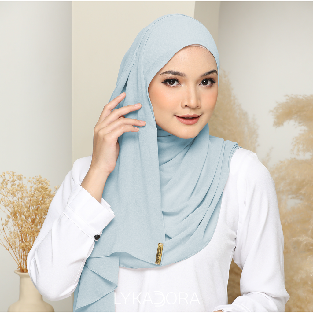 STOK TERSEDIA SELENDANG Shawl Chiffon Curve Baby Blue Shawl biru lembut | Shopee Malaysia