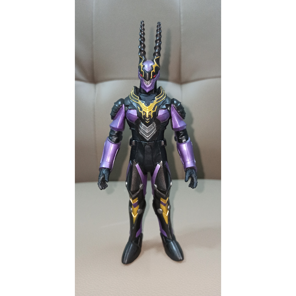 Bandai Kamen Rider Ryuki Mirror Monster Series 4 Gigazelle Gigazeru ...