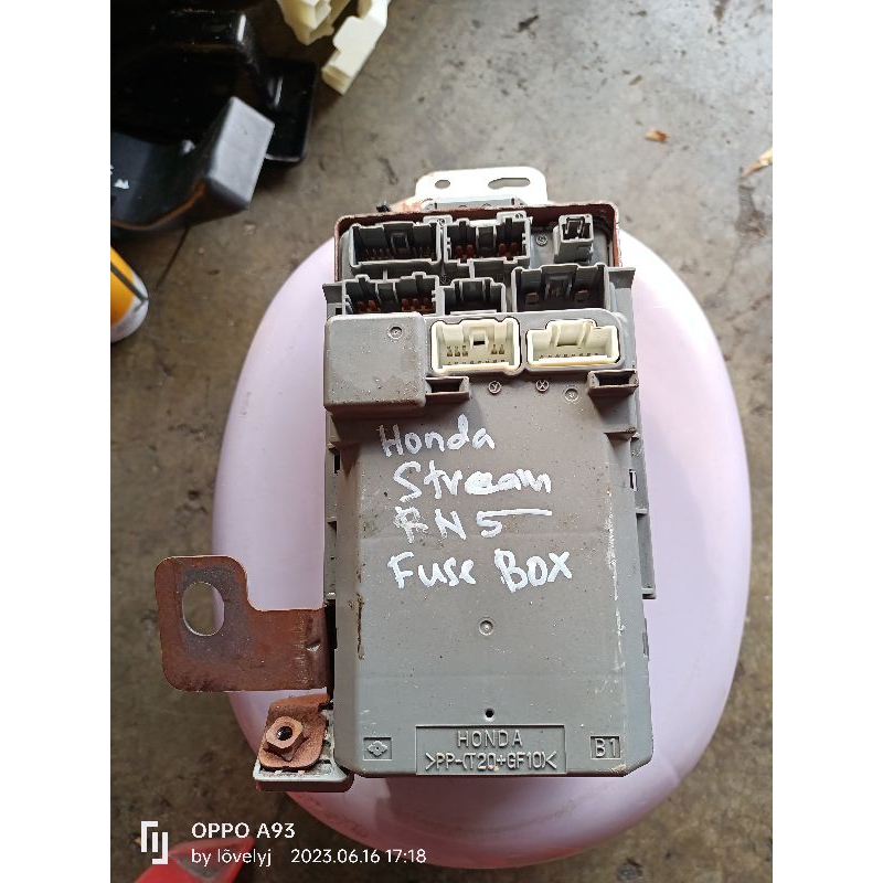 Honda Stream Rn5 Under Dashboard Fuse Box (HS0040) | Shopee Malaysia