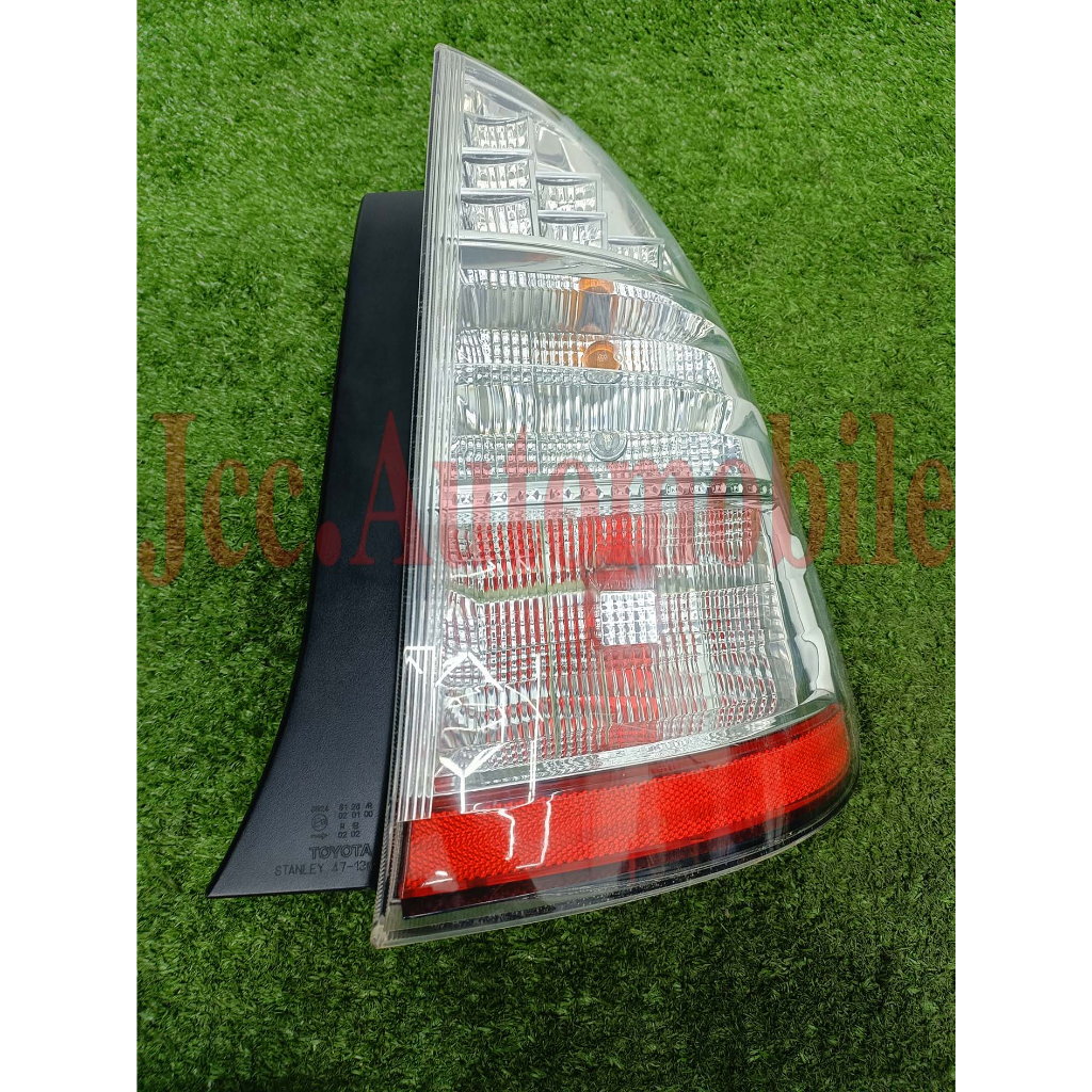TOYOTA PRIUS NHW20 (2005-2009)REAR LAMP (RH) [A-1-3] | Shopee Malaysia