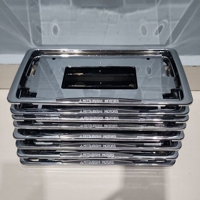 Frame Number Plate Chrome - Tag Mitsubishi Motors / Number Plate Holder ...