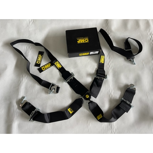 OMP 4 6 Point Racing Seat Belt Harness Red Black Universal *1 Side Seatbelt | Shopee Malaysia