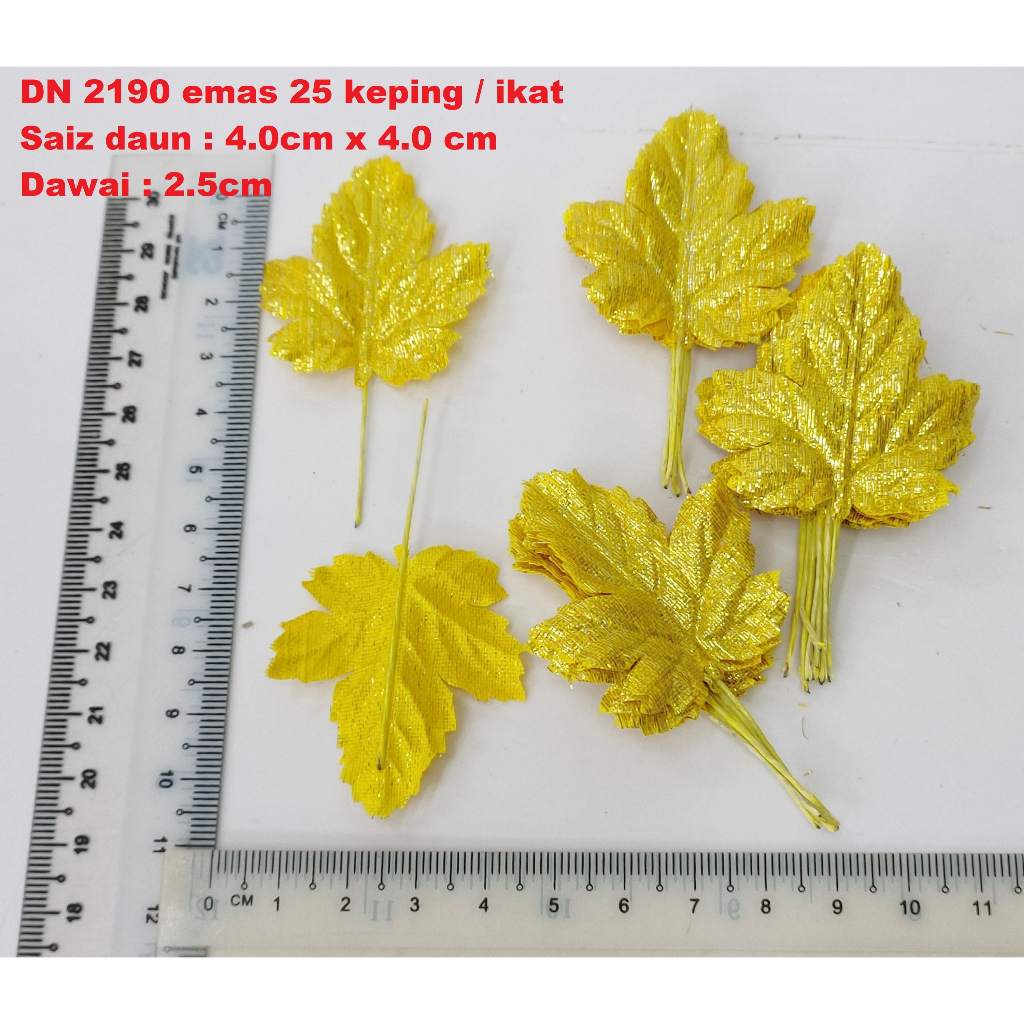 Daun - daun bentuk maple , daun paku - pakis dll untuk sanggul ...